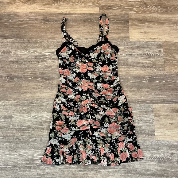 Isabelle’S Cabinet | Dresses | Isabelles Cabinet Floral Mini Dress ...